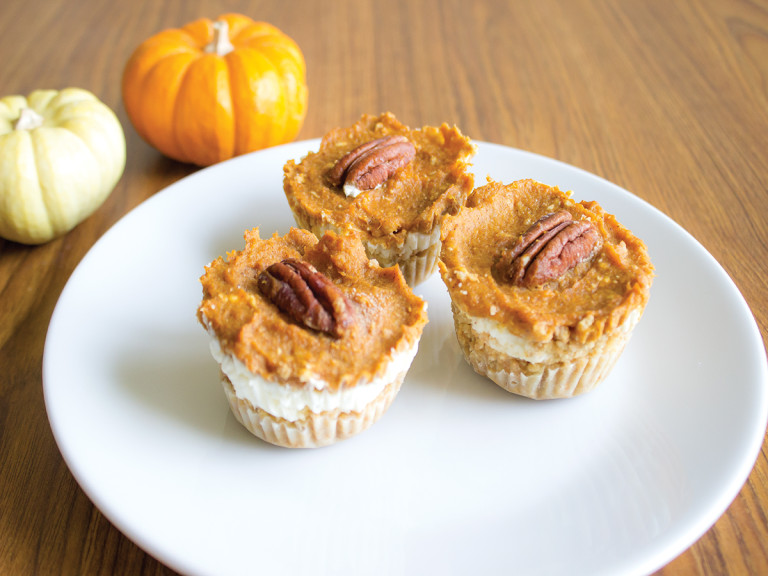 Pumpkin Pizzazz, Episode 4: No-Bake Pumpkin Cheesecakes - Highlander