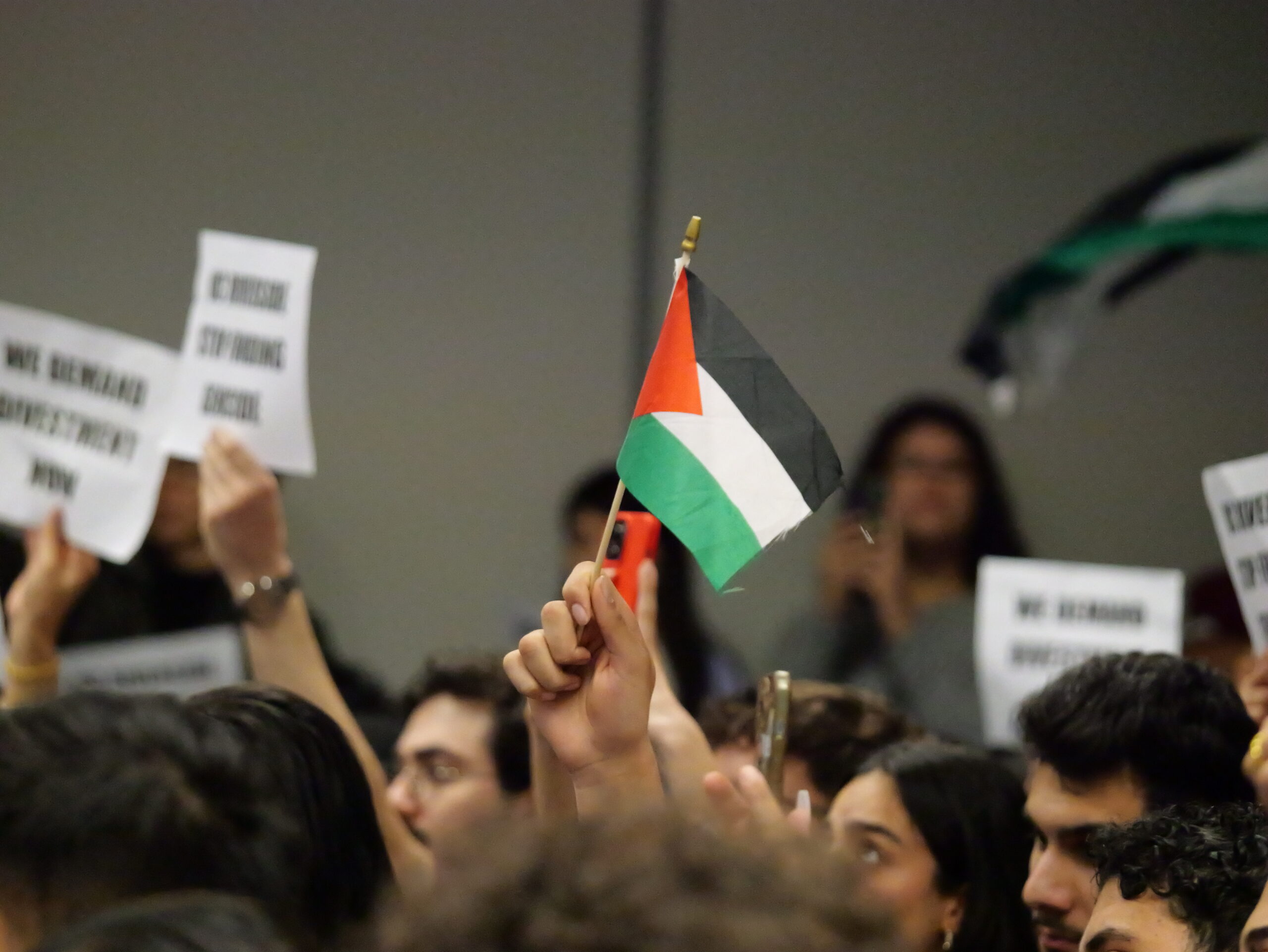Op-Ed: Giants of undergraduate organizing: Students for Justice in ...