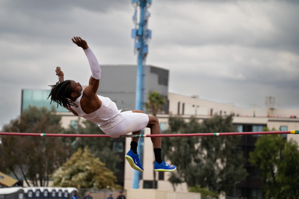 Highlander in the Arena: Kyan Thomas takes the leap - The Highlander ...