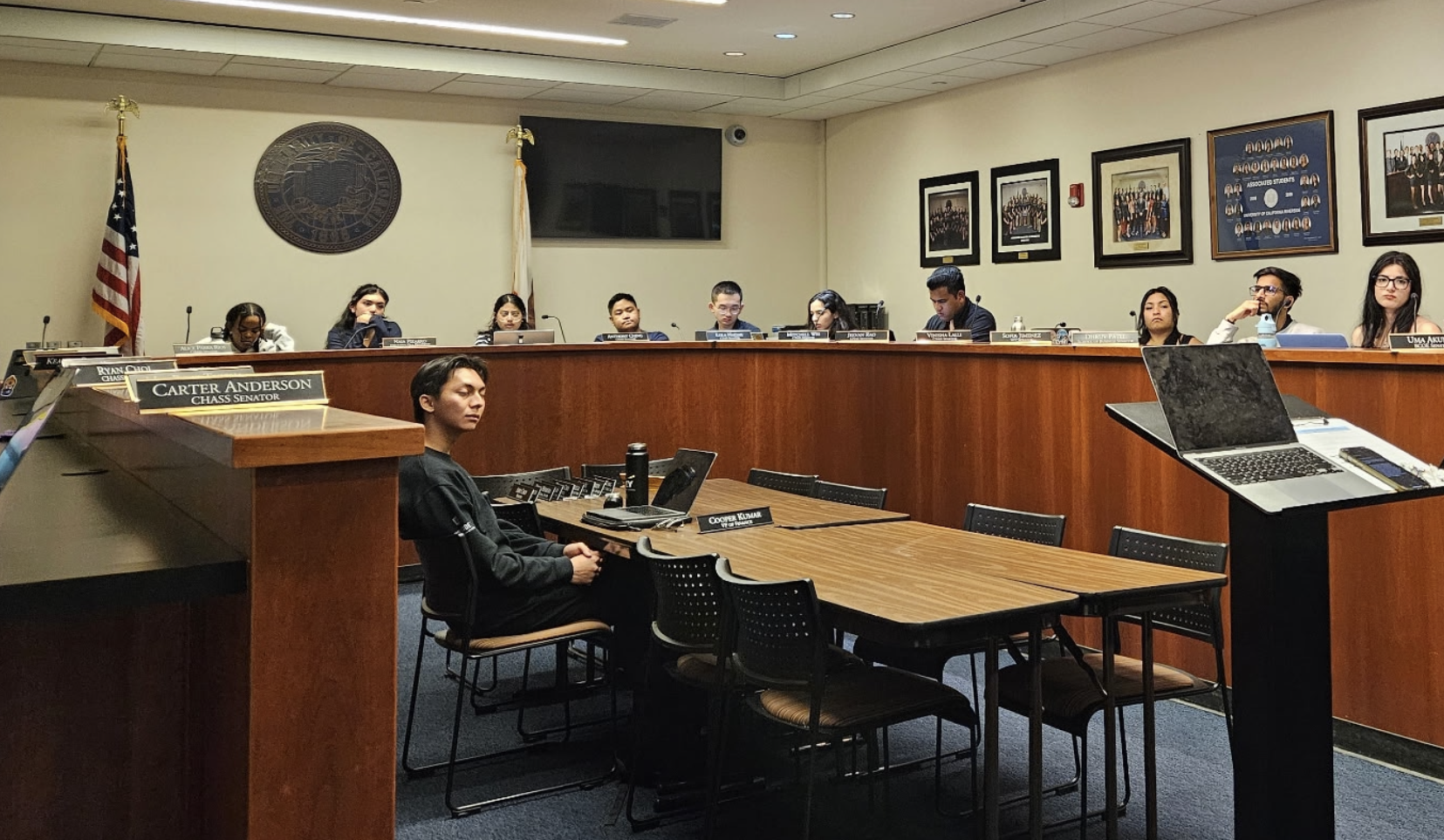 Sixth ASUCR Senate meeting - Highlander