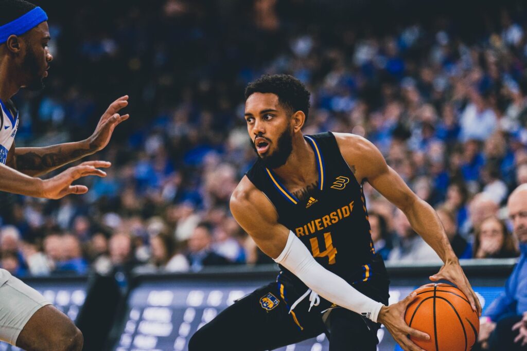 UC Riverside cruises past Occidental College 106-30 in the Homecoming ...