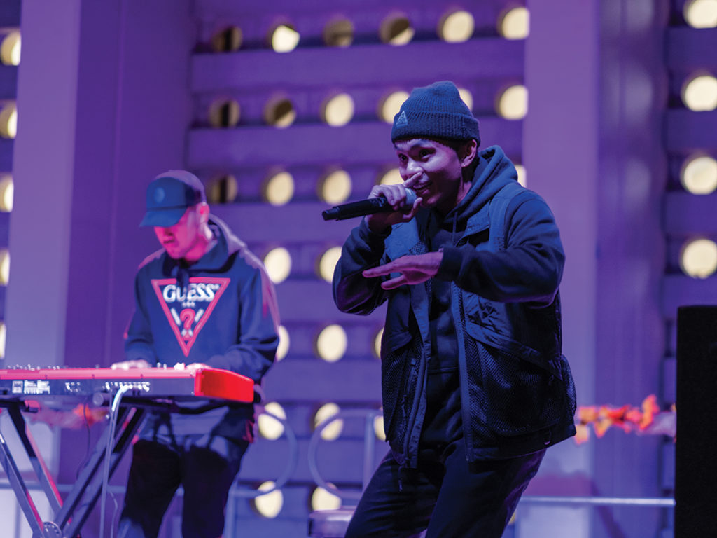 YouTuber and cover artist, JamieBoy, performs at UCR - The Highlander ...
