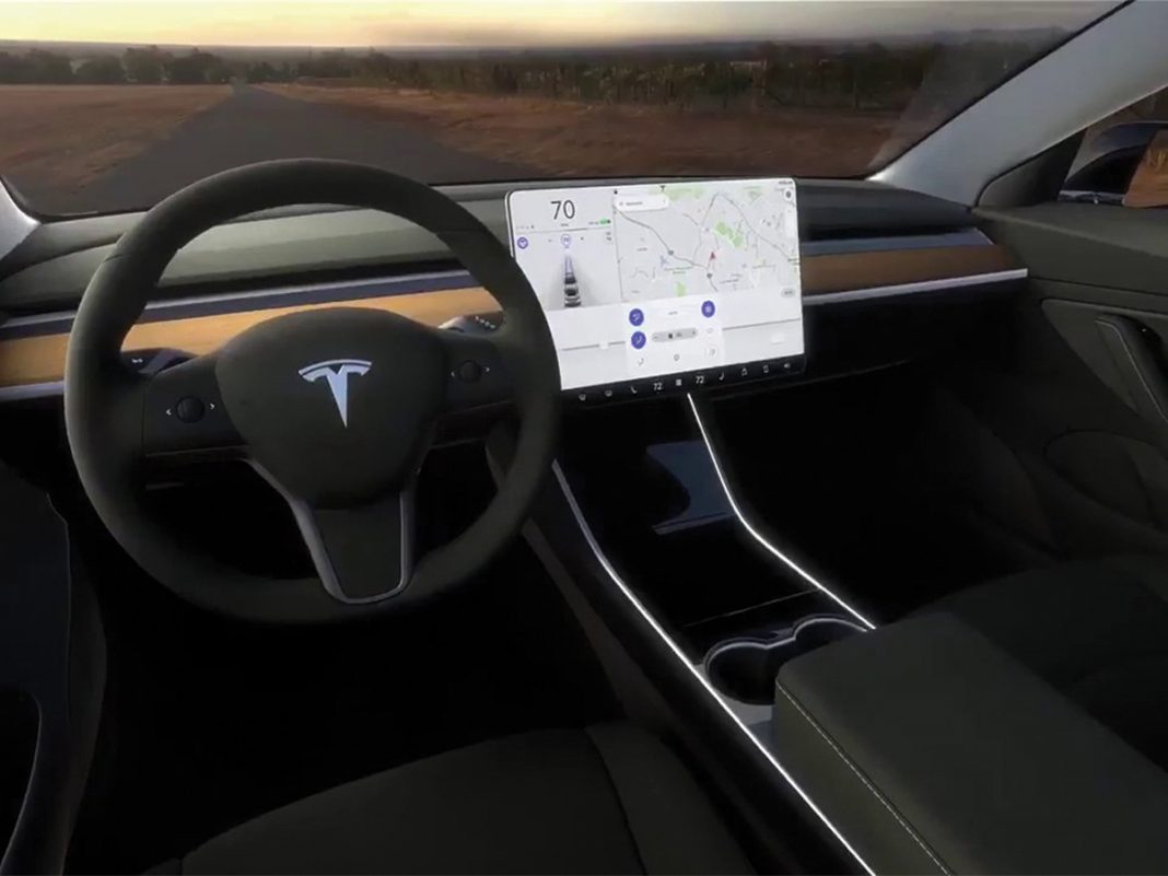 FEATURES.TESLA3.TESLA - Highlander